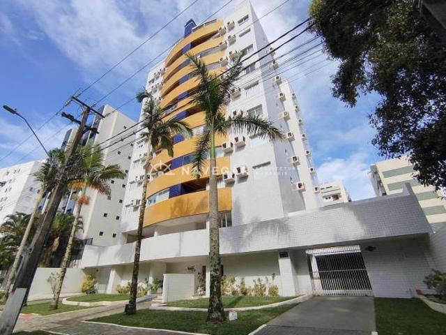 ED. COMODORO 204 3 QUARTOS 1 SUÍTE 6 PESSOAS