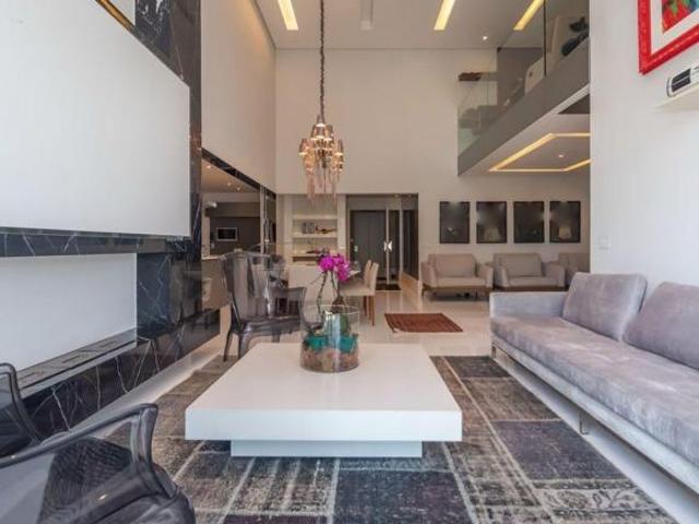 Ed. Fascination Penthouses / Apartamento moderno e luxuoso com pé direito duplo