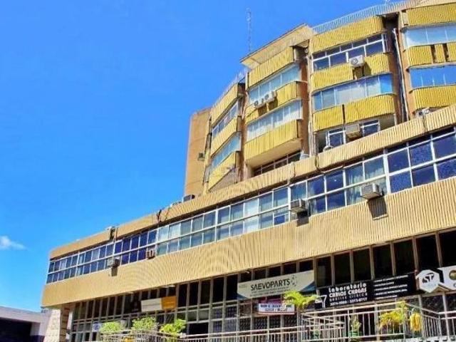 Ed. Isis, SEPN 509, Sala de 60m², Térrea e Subsolo