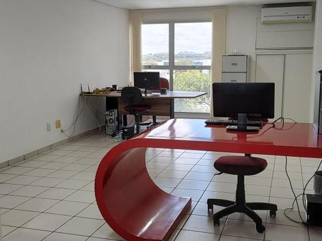 ED Multiempresarial Sala com garagem ar condicionado e Vista livre