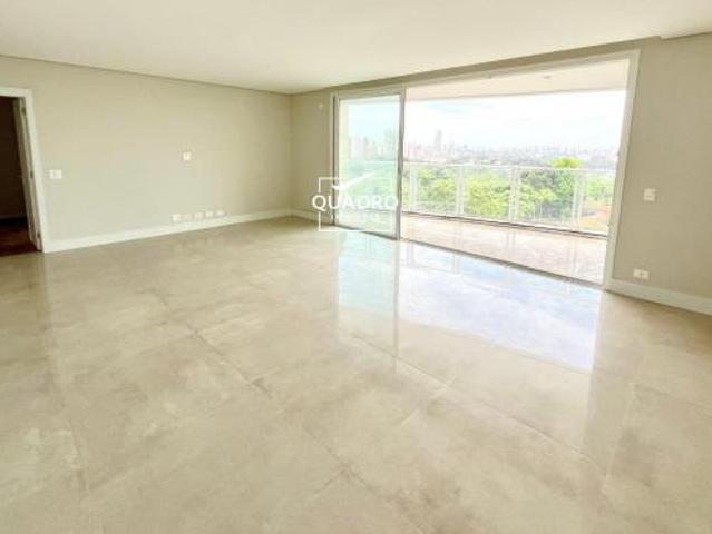 ED. SAINT VICTORIA Sofisticação em cada detalhe, exclusividade em cada vista