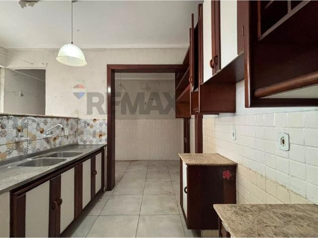 Ed. Solar Dona Celeste 4 quartos Apartamento Duplex Bairro de São Brás