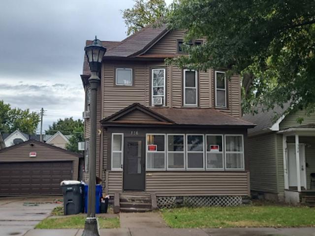 Edmund Ave