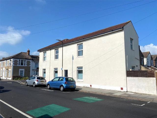 Edmund Road, Southsea PO4 2 bed apartment to rent £1,150 pcm £265 pw