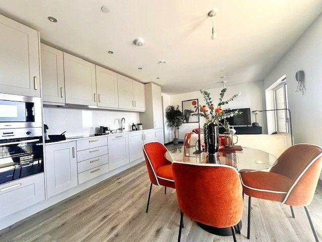Edmund Rise, Barking IG11, 1 bed flat to rent, £1,700 pcm | PrimeLocation