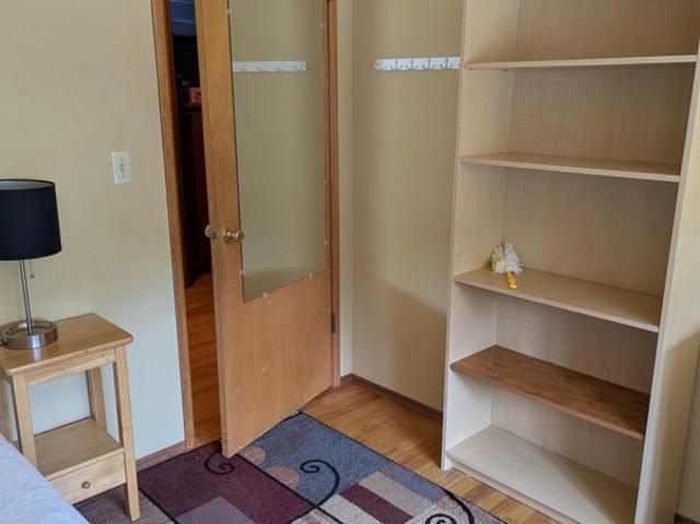 Edmonds Washington room