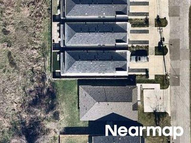Edmont Ln