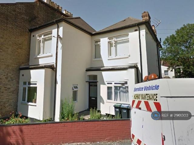 Edmonton, London, N9 2 bed flat to rent £1,675 pcm £387 pw
