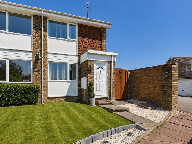 Edmonton Road, Worthing BN13, 2 bed end terrace house to rent, £1,450 pcm | PrimeLocation