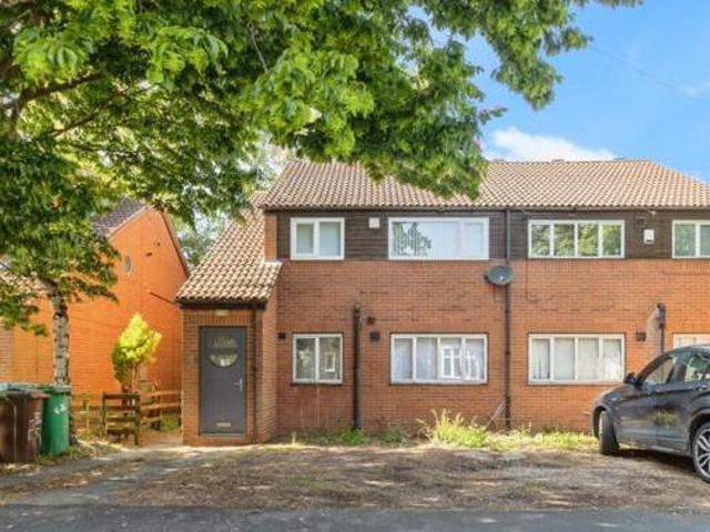 Ednaston Road, Nottingham, 2 Bedroom Flat