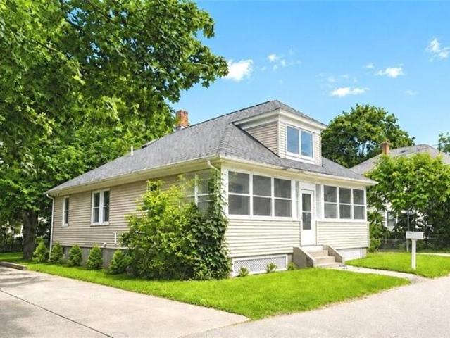 Eddy St, Cranston, Home For Sale