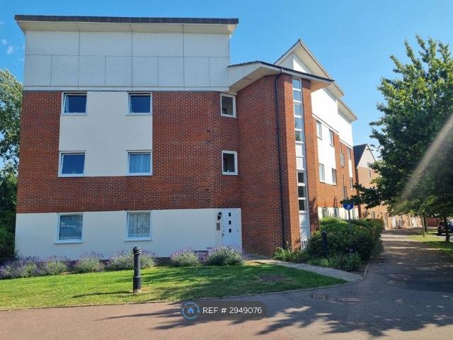 Eddington Crescent, Welwyn Garden City AL7, 2 bed flat to rent, £1,450 pcm | PrimeLocation