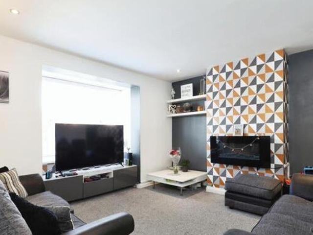 Eddington Road, Nettlestone, 3 Bedroom Semi detached