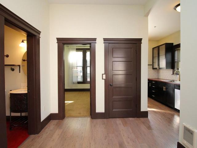 Eden On Everett 2 Bedroom Apartment for Rent at 1634 Nw Everett St, Portland, OR 97209 Northwest District