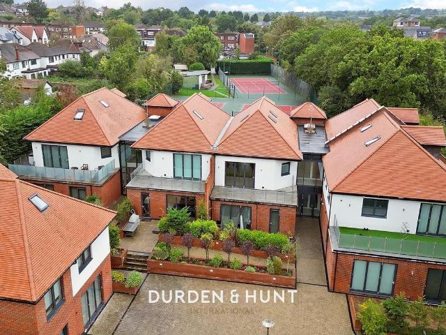 Eden Avenue, Chigwell IG7, 2 bed flat to rent, £3,150 pcm | PrimeLocation