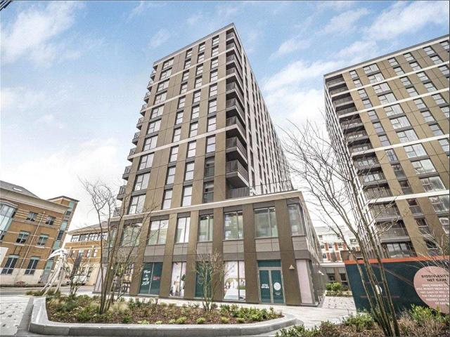 Eden Grove, Staines upon Thames. 2 bed apartment to rent £2,100 pcm £485 pw
