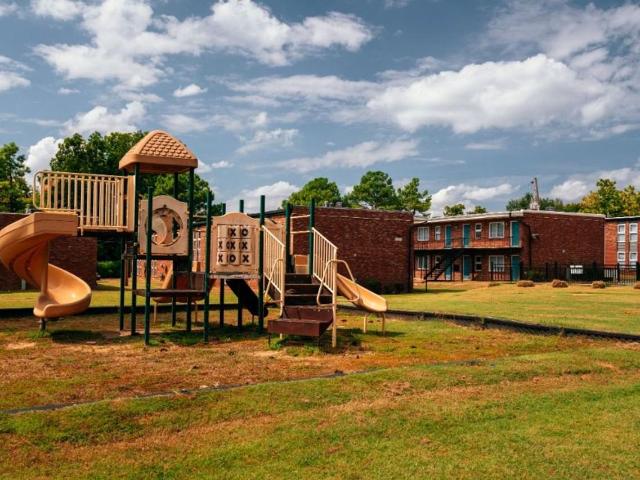 Eden Pointe 1 Bedroom Apartment for Rent at 4427 Knight Arnold Rd, Memphis, TN 38118