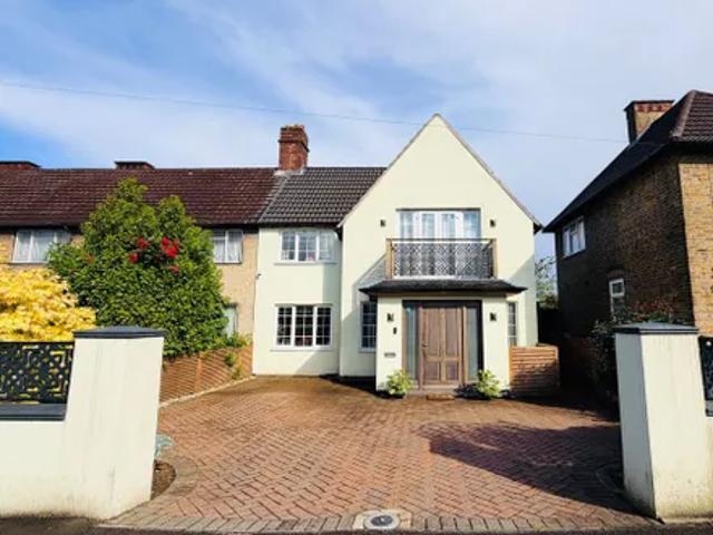 Eden Road, London, BR3 4AT, United Kingdom | 3 bed house for rent #167776781 | Rentberry