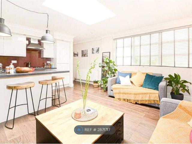Eden Road, London E17, 2 bed flat to rent, £2,400 pcm | PrimeLocation