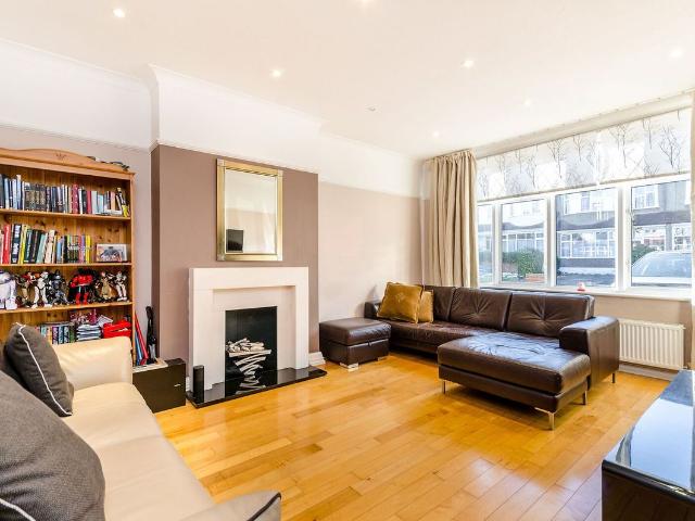 Eden Way, Eden Park, Beckenham BR3, 4 bed terraced house to rent, £3,200 pcm | PrimeLocation
