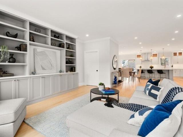 Edenfield Ave Unit,watertown, Condo For Sale