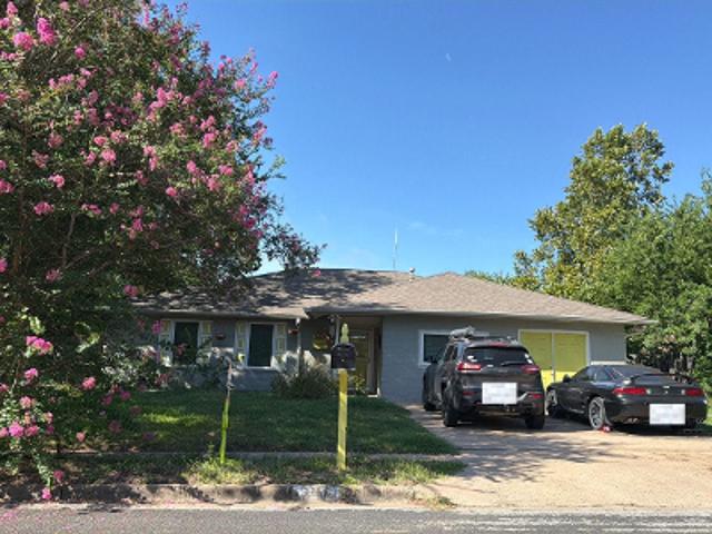 Edenwood Dr