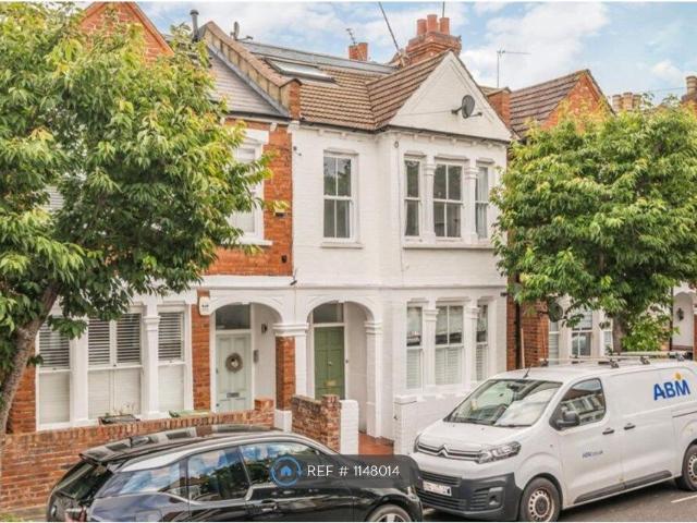 Edenvale St, London SW6, 3 bed flat to rent, £3,600 pcm | PrimeLocation