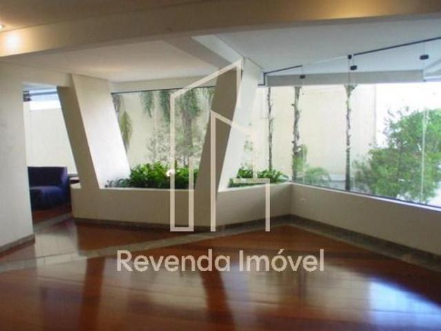 Edf: NICOLE, com 4 dormis, 1 suite, 2 banheiros, 2 vagas, Localizado em Pinheiros