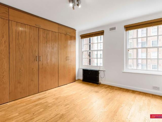 Edgware Road, Bayswater, London, W2