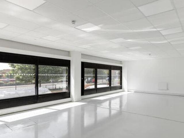 Edgware Road, London, Commercial Property To