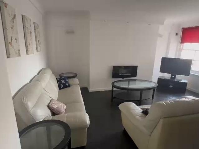 Edgware Road, London W2, 3 bed flat to rent, £4,995 pcm | PrimeLocation