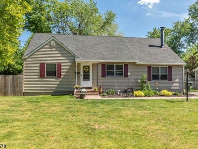 Edgar Ave, Green Brook, Home For Sale
