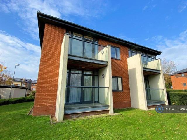 Edgar House, London, NW7 1 bed flat to rent £1,800 pcm £415 pw
