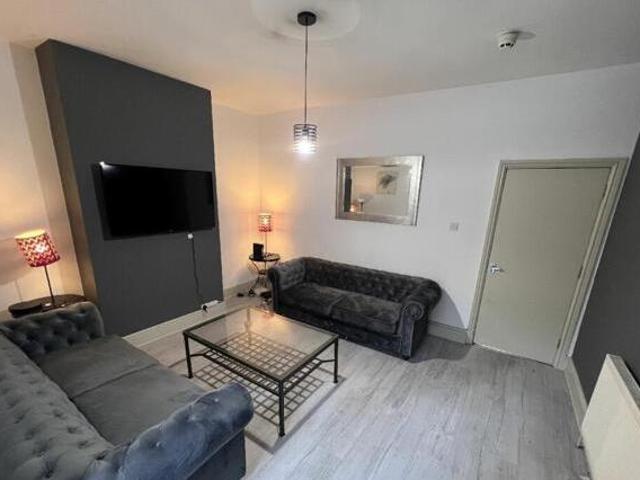 Edgbaston, Link Road, Birmingham, 6 Bedroom House