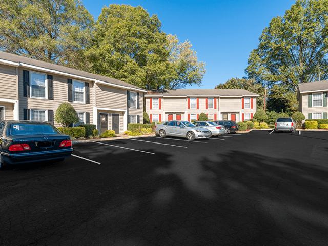Edge @ NoDa Apartments 1 Bedroom Apartment for Rent at 229 Hilo Drive, Charlotte, NC 28206 Sugaw Creek