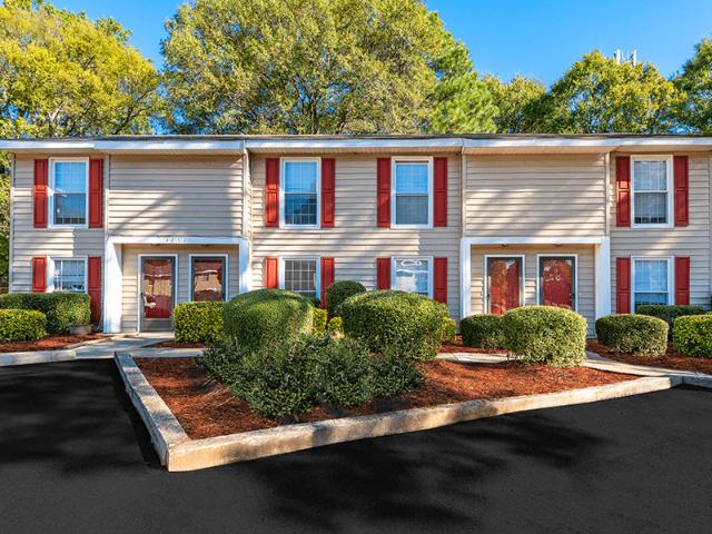 Edge @ NoDa Apartments 1 Bedroom Apartment for Rent at 229 Hilo Drive, Charlotte, NC 28206 Sugaw Creek