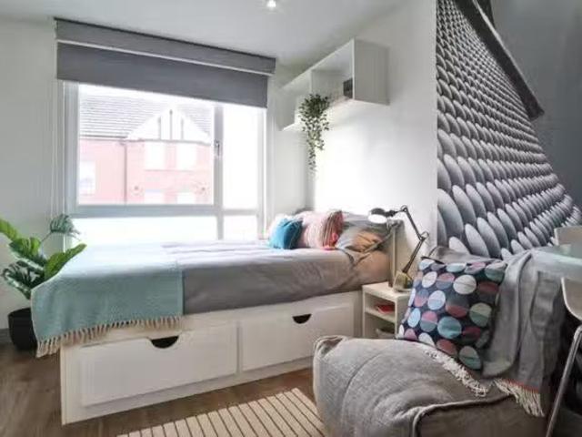 Edge Apartments Classic 3 Bed Apartment