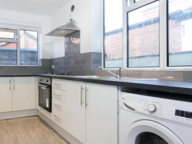 Edge Lane, Liverpool, L7 1QX, United Kingdom | Room for rent #154580348 | Rentberry