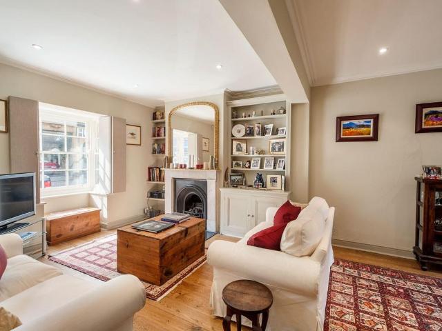Edge Street, Kensington, London W8, 3 bed terraced house to rent, £7,475 pcm | PrimeLocation