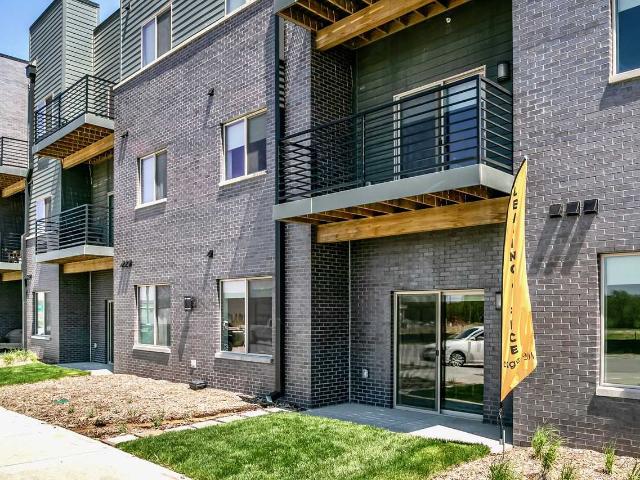 Edge 204 1 Bedroom Apartment for Rent at 3010 S 202nd Ct, Omaha, NE 68130