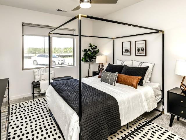 Edge 204 2 Bedroom Apartment for Rent at 3010 S 202nd Ct, Omaha, NE 68130