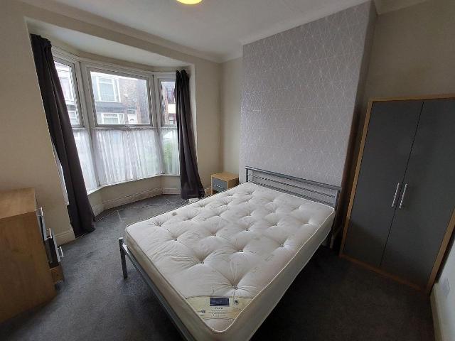 Edgecumbe Street, Hull HU5, Room to rent, £386 pcm | PrimeLocation