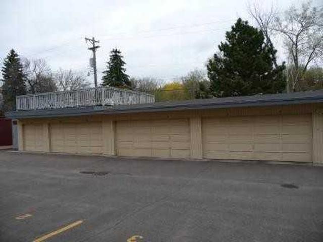 Edgecumbe Terrace Apartments 1 Bedroom Apartment for Rent at 1330 Saint Paul Ave, St. Paul, MN 55116 Highland