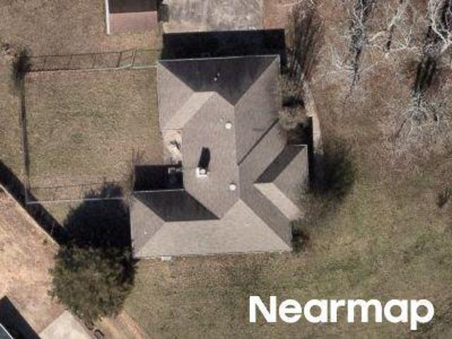 Edgebrook Dr