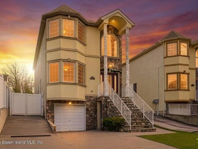 Edgegrove Ave, Staten Island, Home For Sale