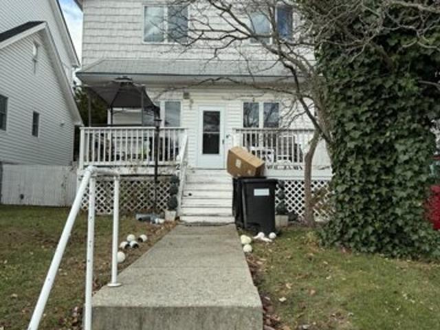 Edgegrove Ave, Staten Island, Home For Sale