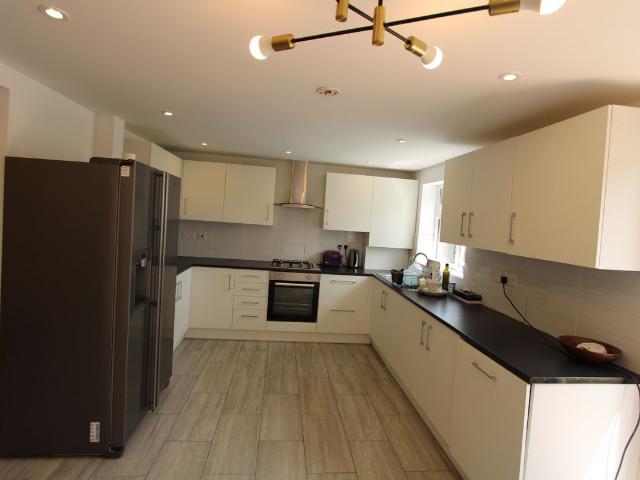 Edgehill Road, Mitcham CR4, 4 bed terraced house to rent, £2,600 pcm | PrimeLocation