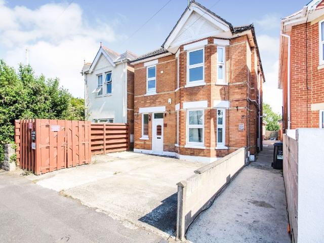 Edgehill Road, Bournemouth BH9, 2 bed property to rent, £1,350 pcm | PrimeLocation