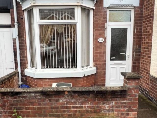Edgehill Road, Leicester, Leicestershire LE4, 2 bed terraced house to rent, £1,100 pcm | PrimeLocation