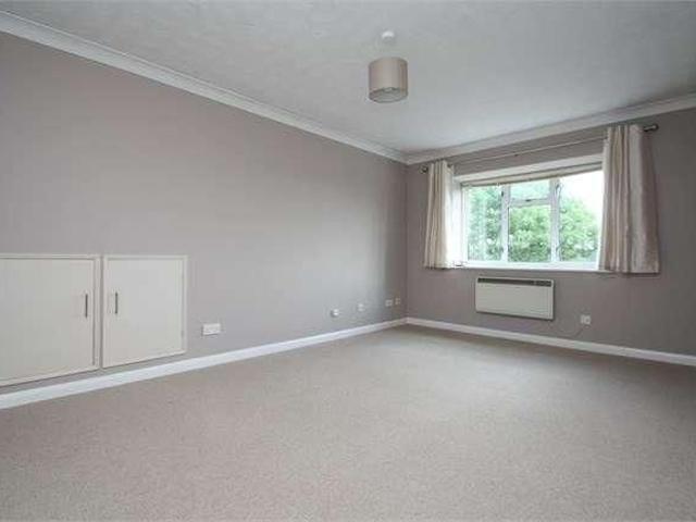 Edgell Road, Staines upon thames, TW18